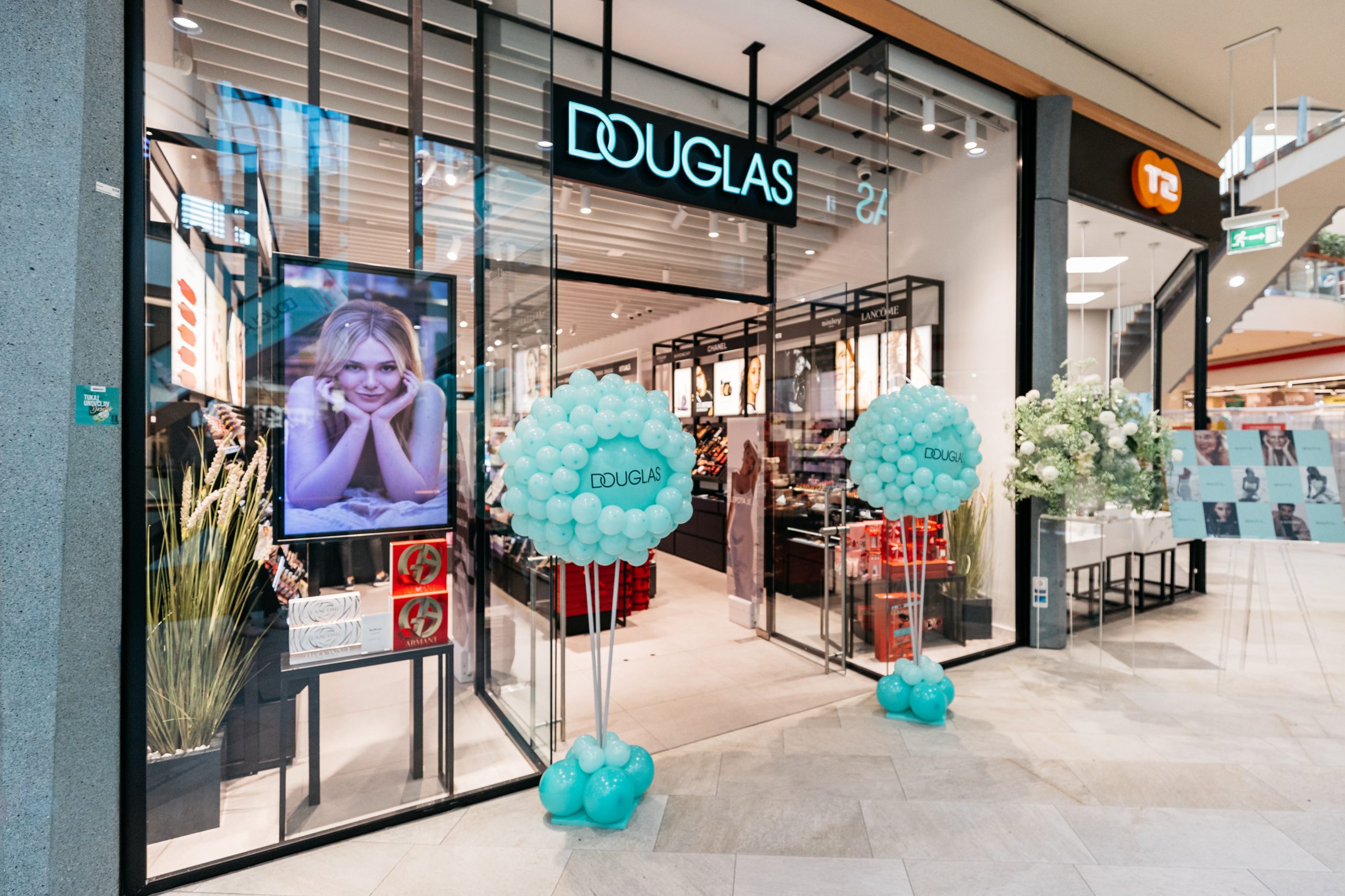 Nova podoba Douglas parfumerije v Meriboru - Med.Over.Net